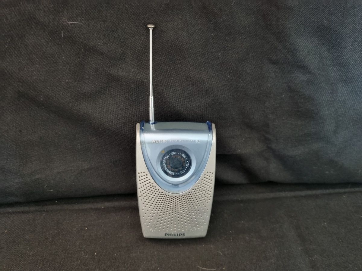 Rádio Philips - Mod. Ae 1506 - Funcionando | Item Info & Eletro Philips Usado 78312849 | enjoei