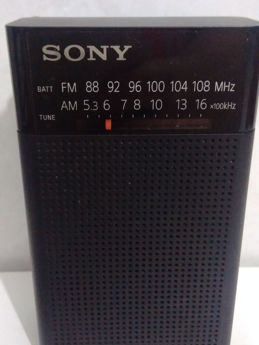 Rádio Portátil Sony Fm Am | Item Info & Eletro Sony Usado 53405286 | enjoei