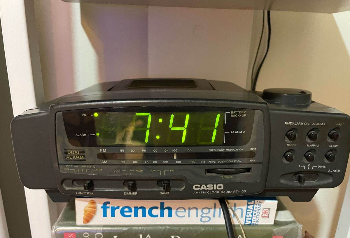 Radio Relógio Casio Rt-100 | Relógio Feminino Casio Usado 69467033 | enjoei