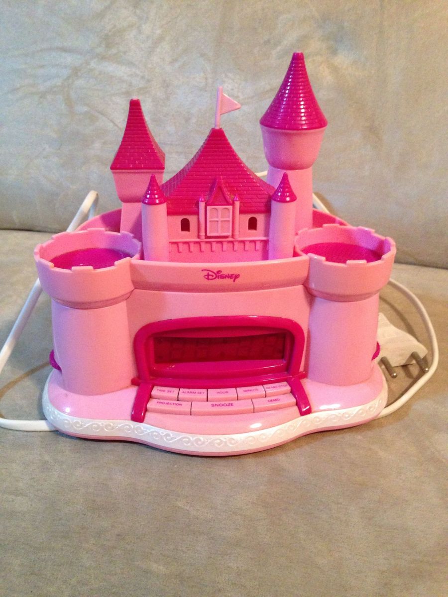 Rádio-relógio Castelo da Disney | Item Info & Eletro Disney Usado ...