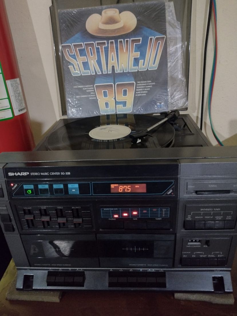 Radio Toca Disco Sharp Sg-30b, Bivolt, Funciona Tudo Perfeitamente | Produto Vintage e Retro ...