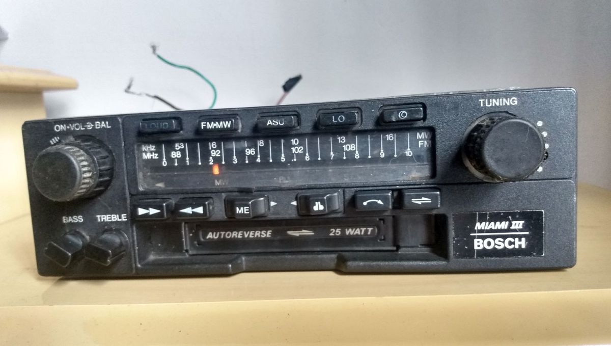 Rádio Toca Fitas Bosch Miami Iii Funciona (para Revisar) | Item de ...