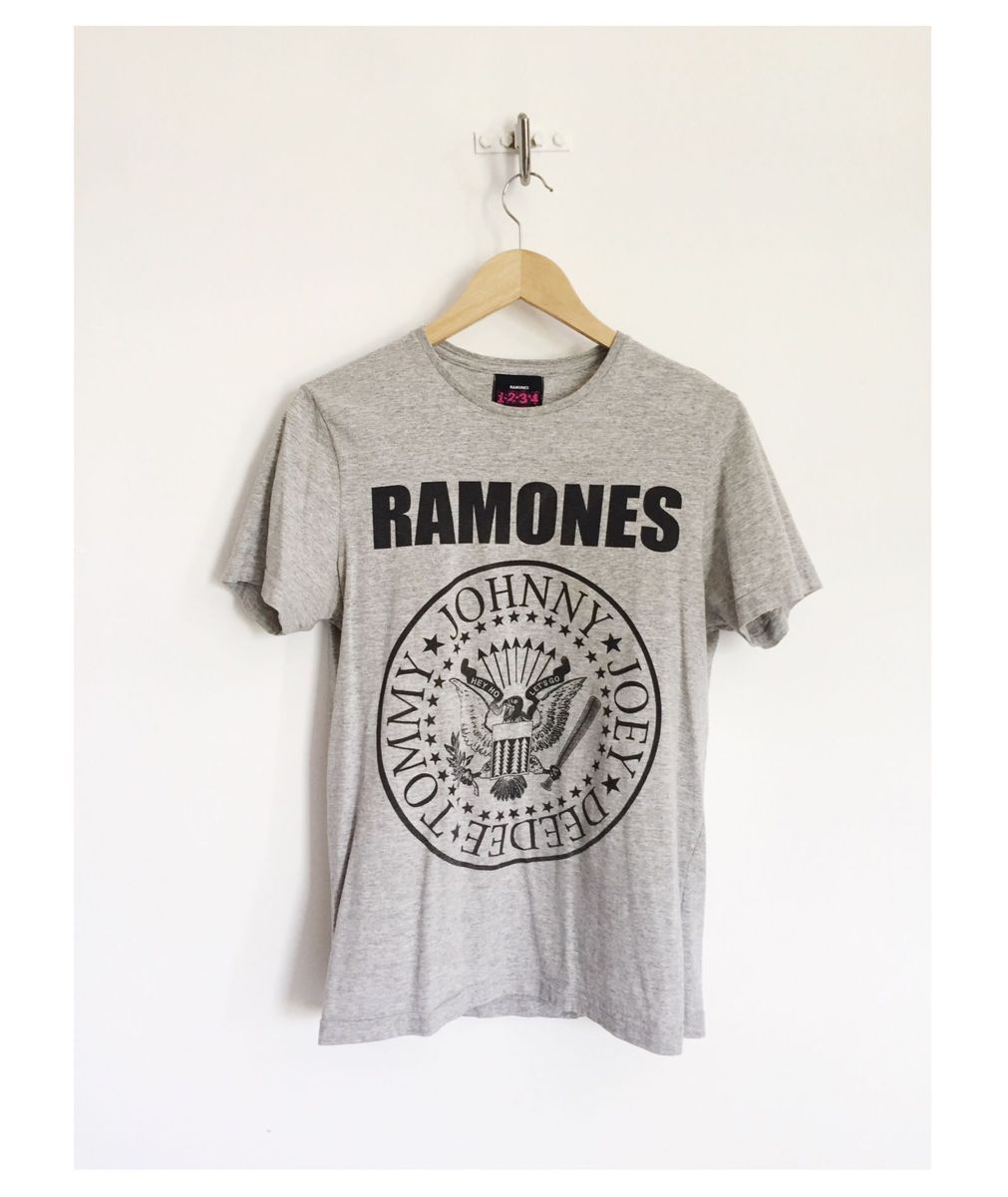 Ramones Look | Camiseta Masculina Ramones Usado 19494185 | enjoei