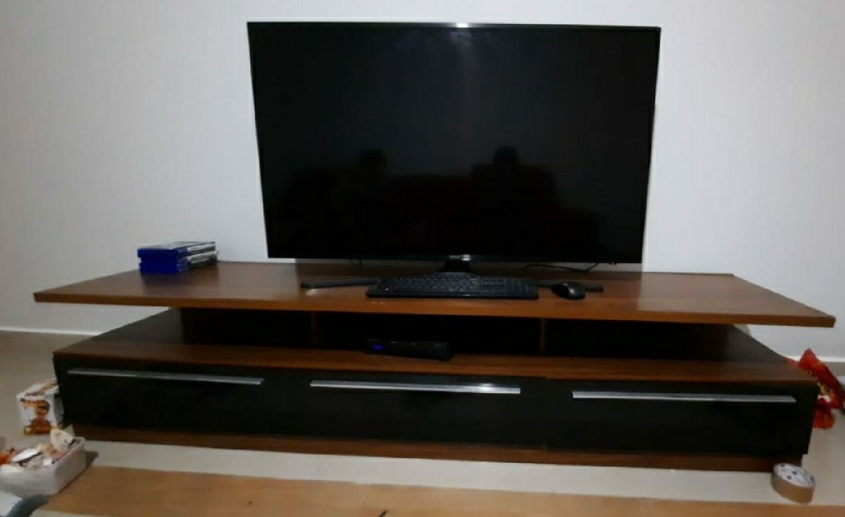 Raque e Painel | Móvel Moveis Usado 50879127 | enjoei