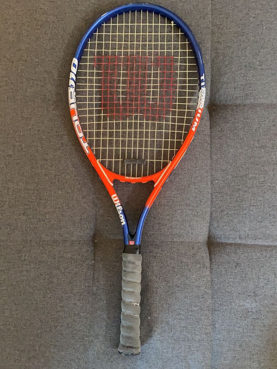 Raquete de Tênis Wilson - Tour 110 Titanium L4 1/2 - Cushion Pro ...