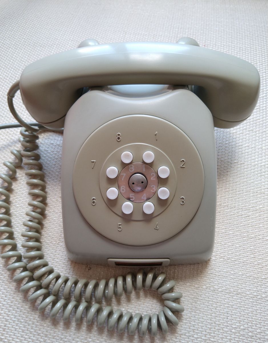 Raridade - Interfone Antigo Ericsson de 8 Ramais | Móvel de Antiquário ...