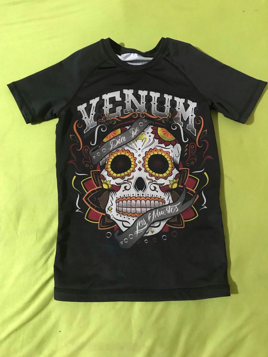 Rash Guard Venun | Moda Esportiva Feminina Venum Usado 31220542 | enjoei