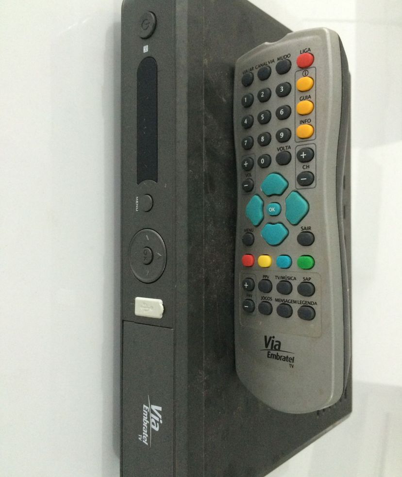 Receptor Tv Via Embratel | Item Info & Eletro Via Embratel Usado ...
