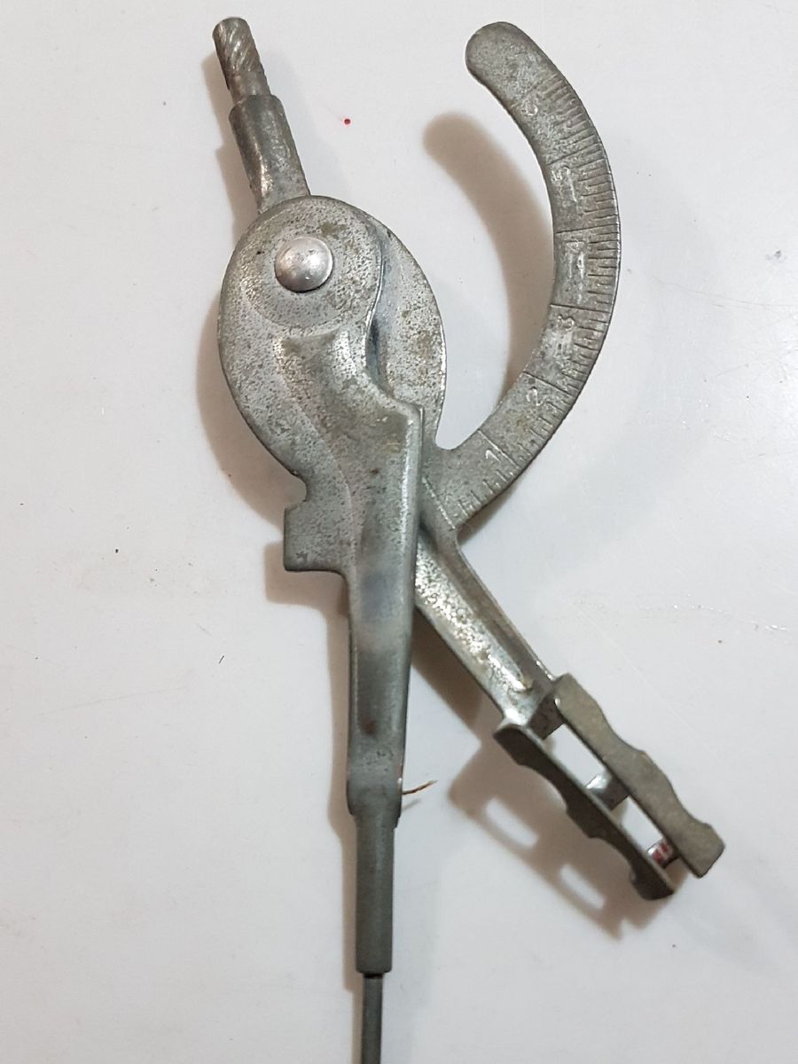Relíquia Antigo Compasso Anos 40 de Material Escolar | Produto Vintage ...