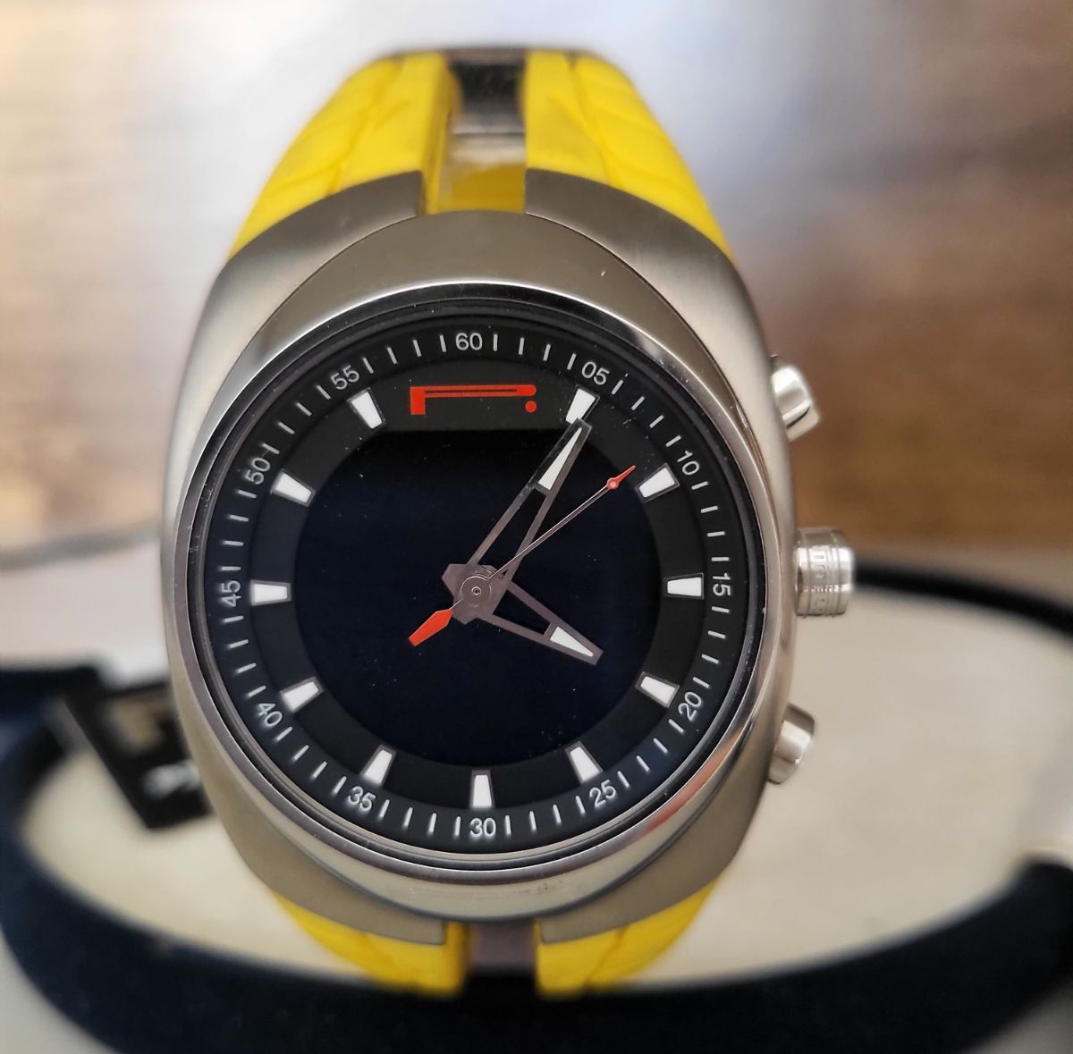 Relógio Pirelli Pzero Tempo Analog Digital Chronograph Swiss Watch ...