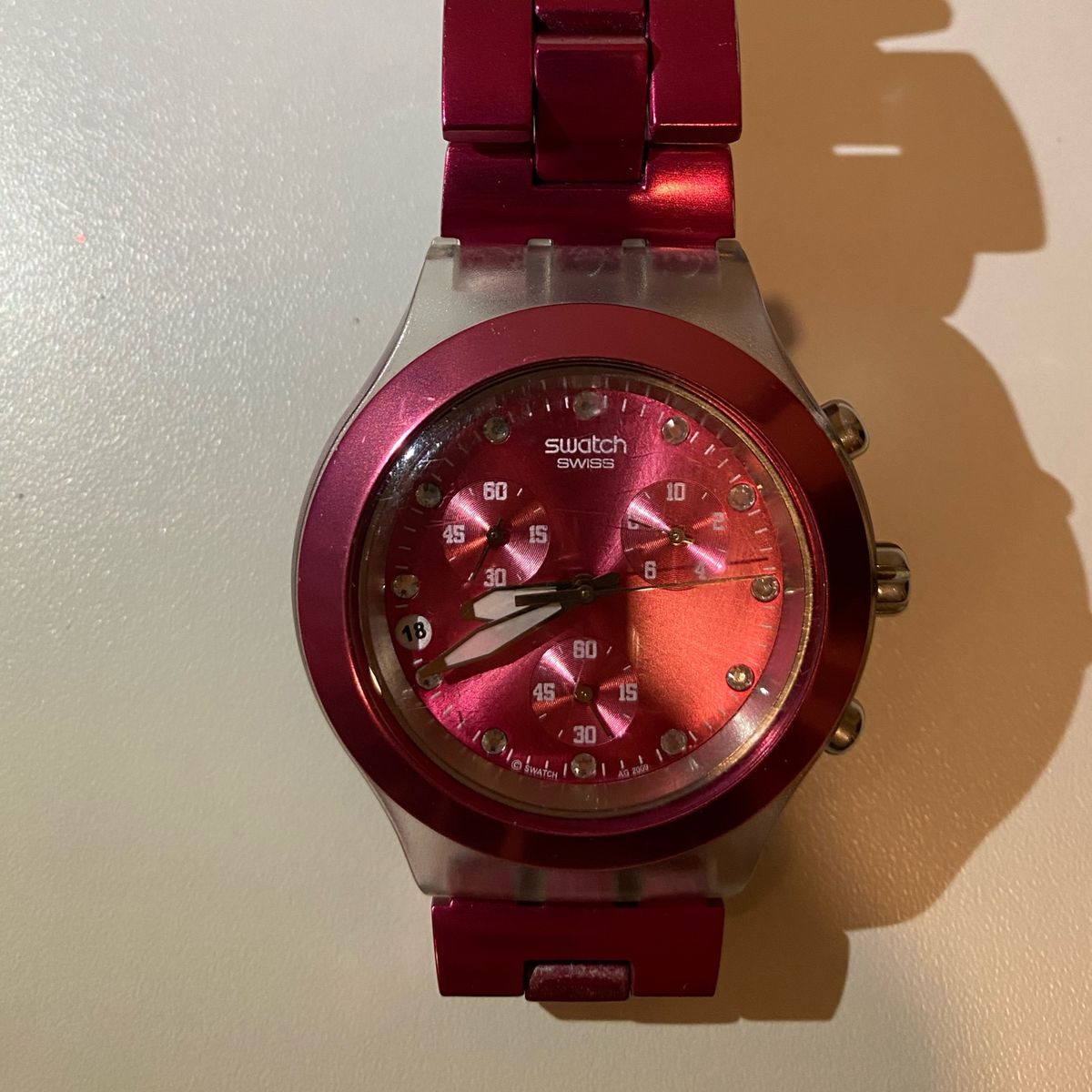 Relógio Swatch Rosa Original Iron Leve e Estiloso | Relógio Feminino ...