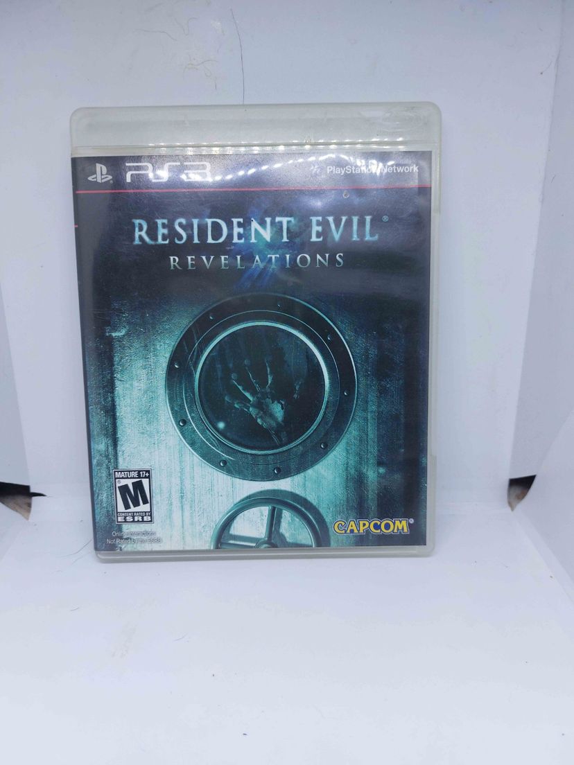 Resident Evil Revelations Playstation 3 | Jogo de Videogame Playstation Usado 110382776 | enjoei