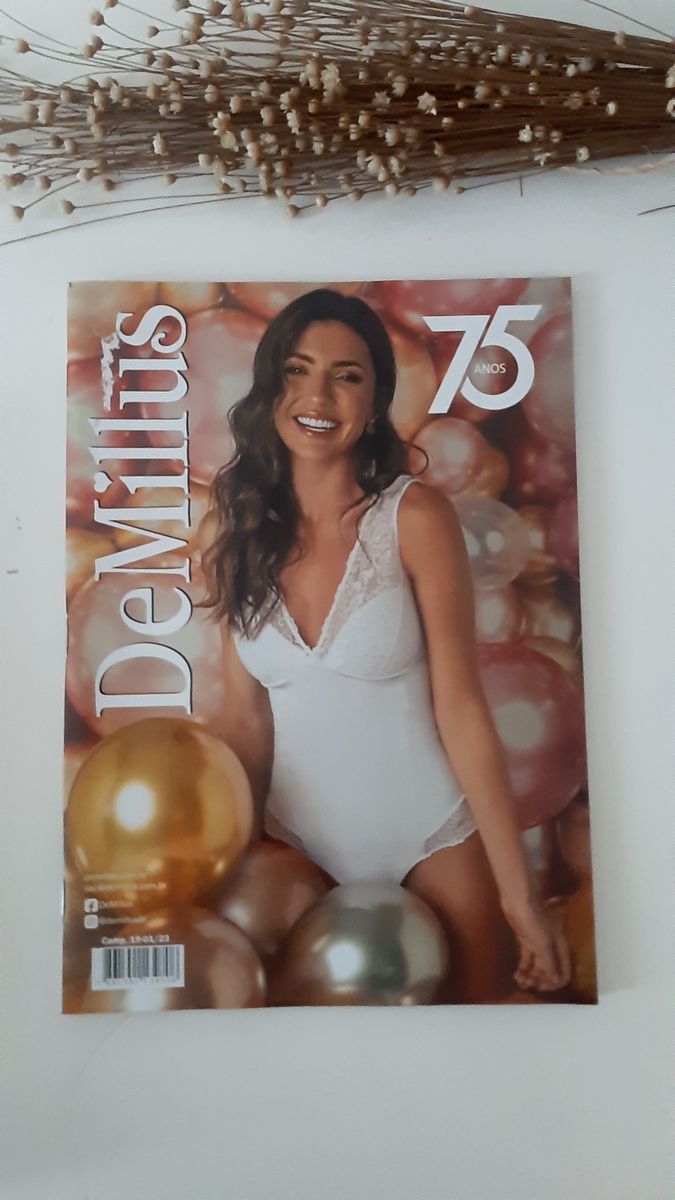 Revista Demillus Colecionáveis Antiga | Livro Demillus Nunca Usado 83006120 | enjoei