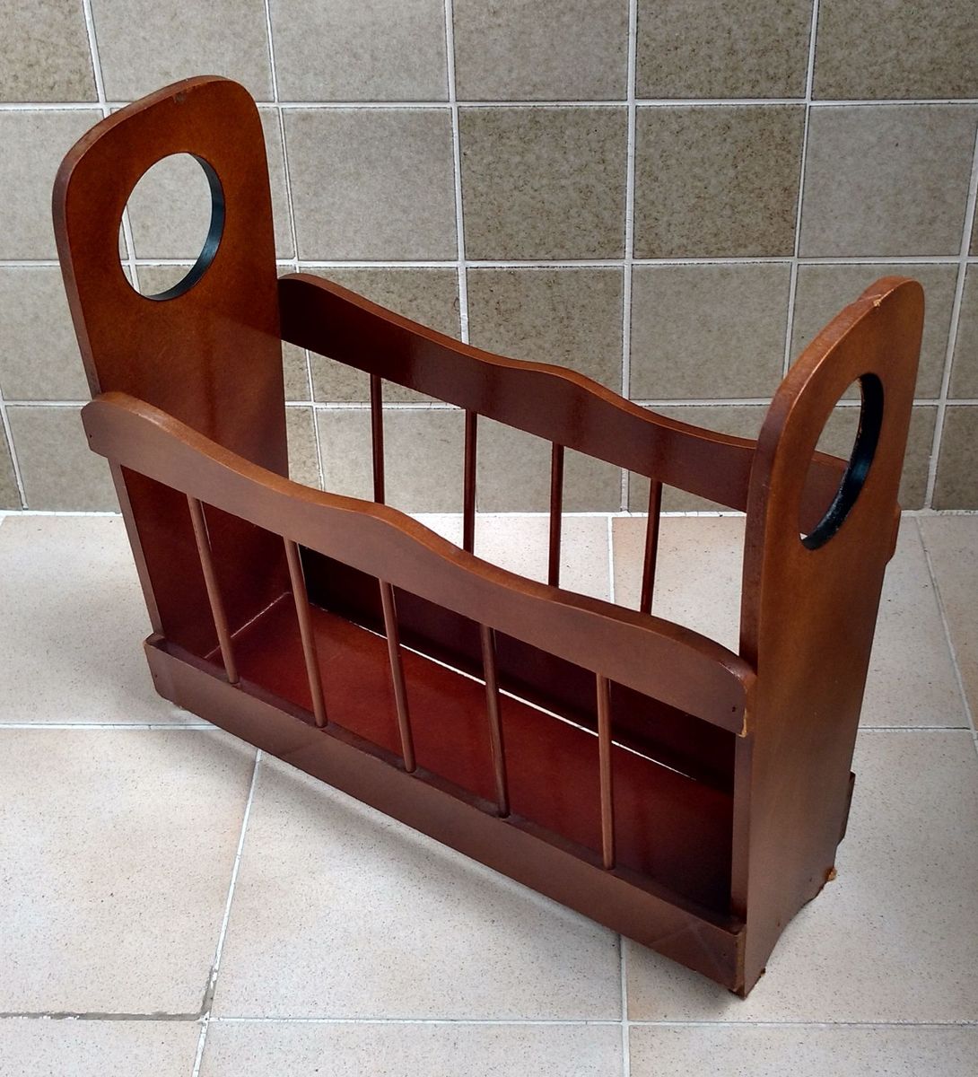 Revisteiro Madeira | Item de Decoração Usado 31410377 | enjoei