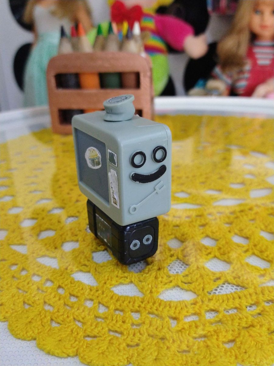 Robô Neptr Hora da Aventura Mcdonald's | Brinquedo Mcdonald's Usado ...