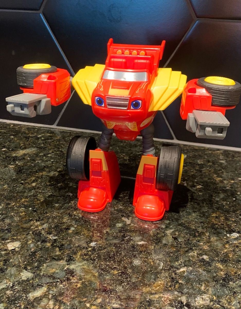 Robô Transformer Blaze And The Monster Machines | Brinquedo Fisher ...