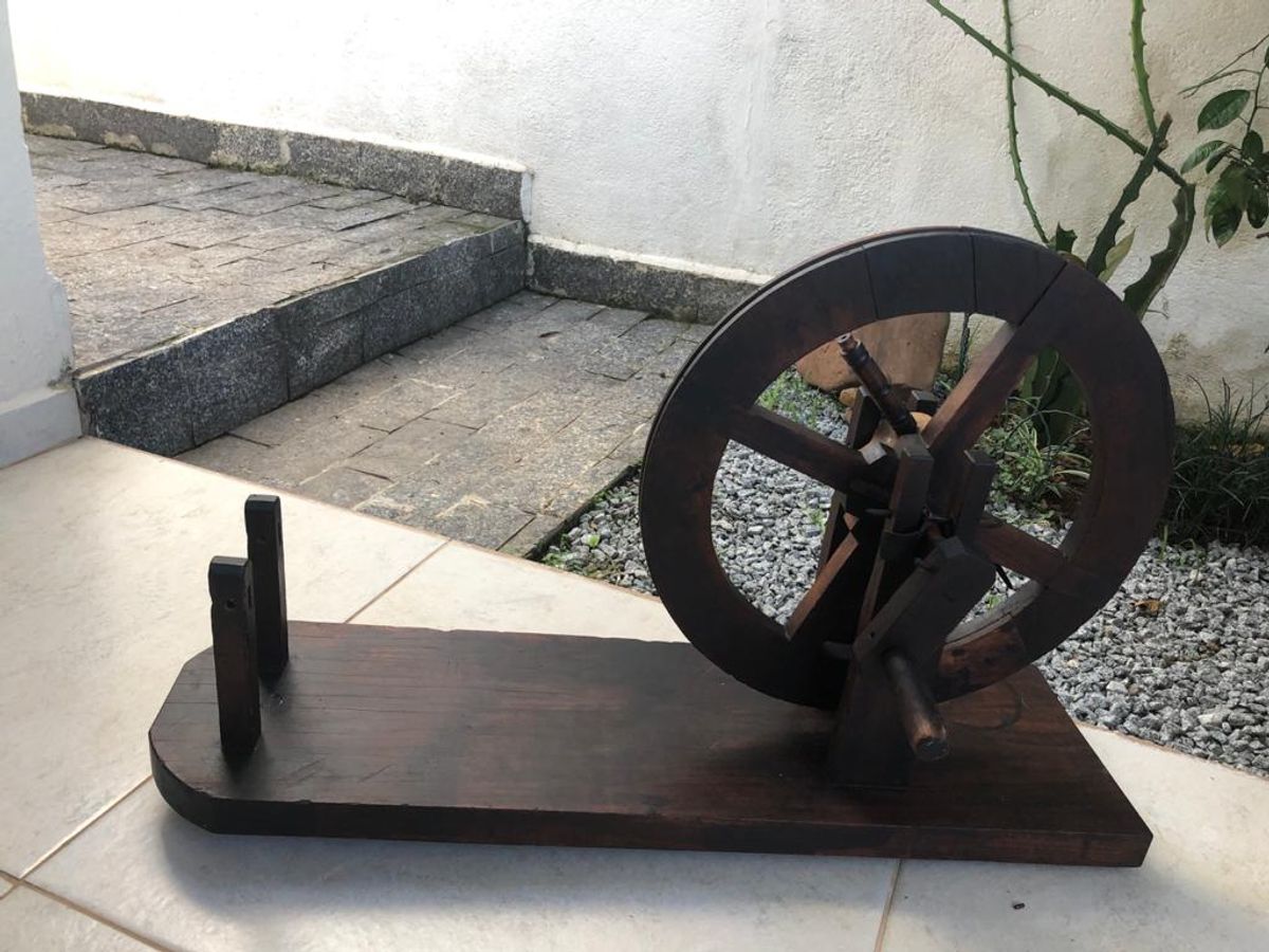 Roca de Fiar de Madeira Antiga | Produto Vintage e Retro Madeira Usado ...