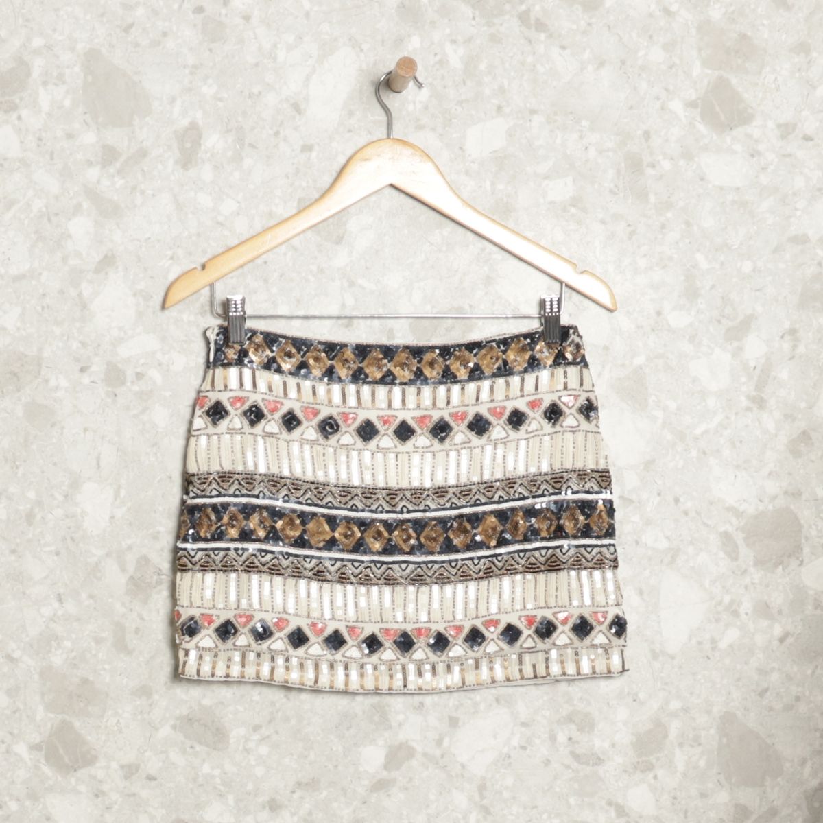 Saia Branca Paetê John John | Saia Feminina John John Usado 116454137 ...