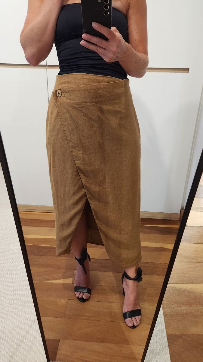 Saia Midi Linho Caramelo Camel | Saia Feminina Forever 21 Usado ...