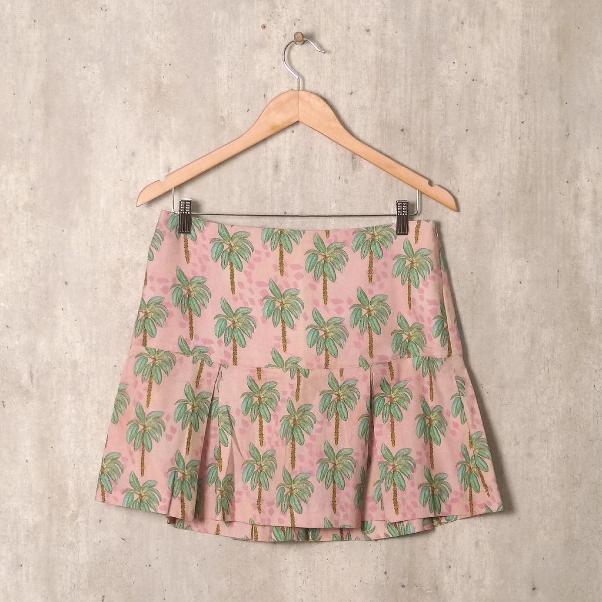 Saia Rosa Tropical Farm | Saia Feminina Farm Usado 59603732 | enjoei