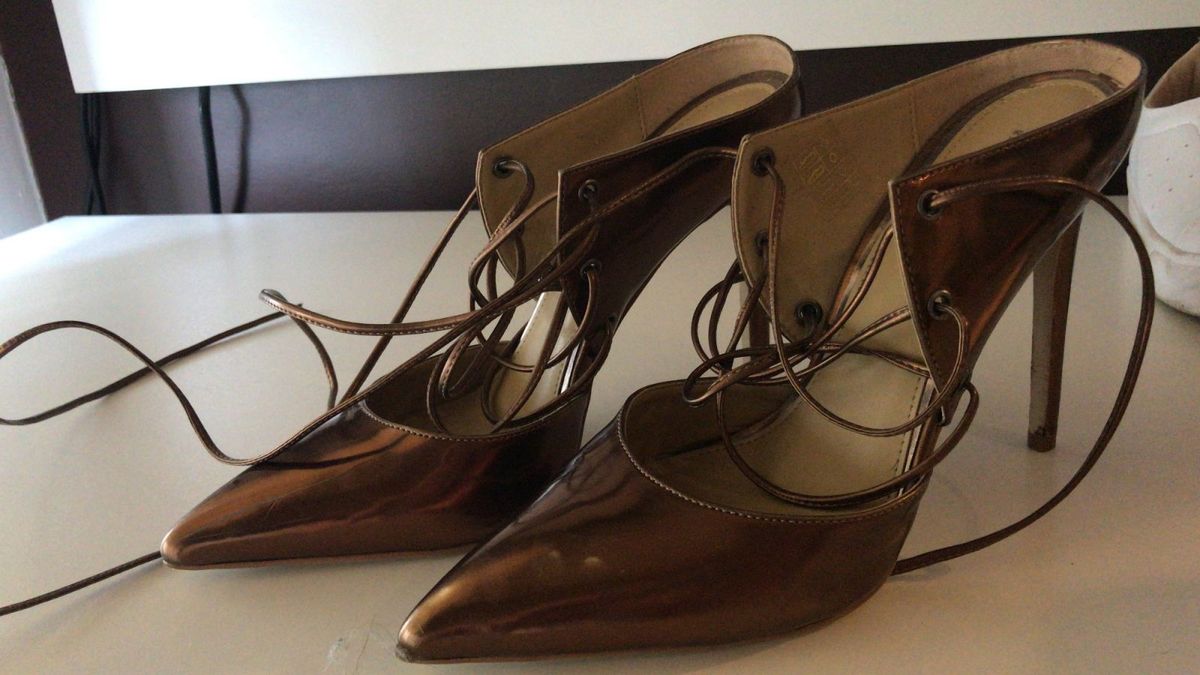 Salto Das Poderosas | Sapato Feminino John John Usado 27184692 | enjoei