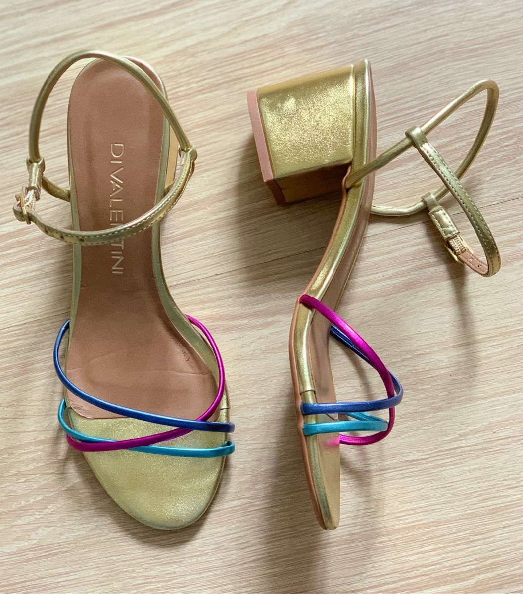 Sandália Dourada Colorida | Sandália Feminina Di Valentini Usado ...