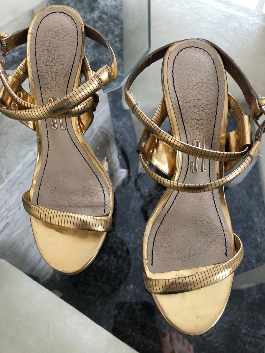 Sandália Dourada Santa Lolla | Sandália Feminina Santa Lolla Usado ...