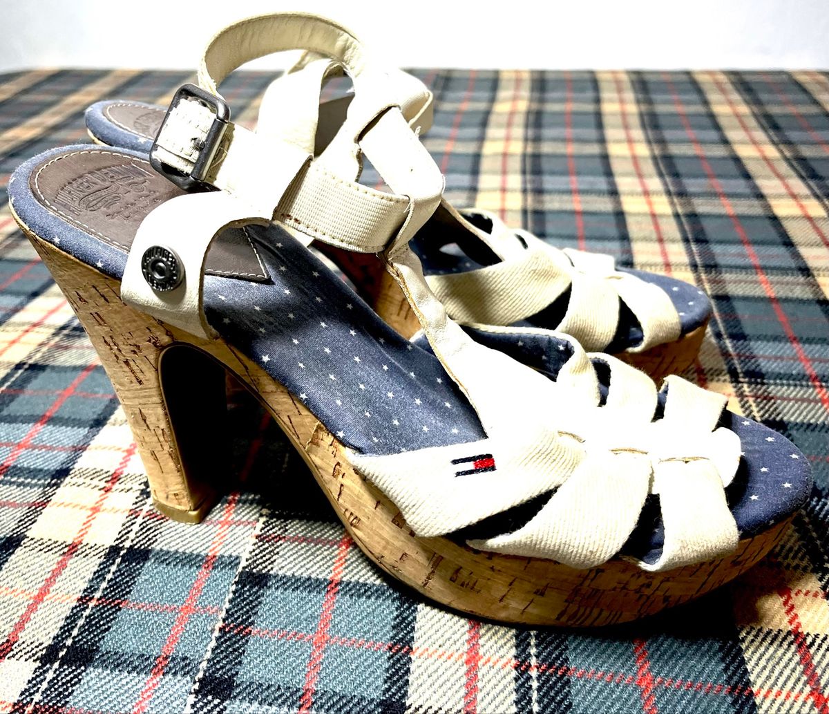 Sandália Nude Tommy Hilfiger | Sandália Feminina Tommy Hilfiger Usado ...