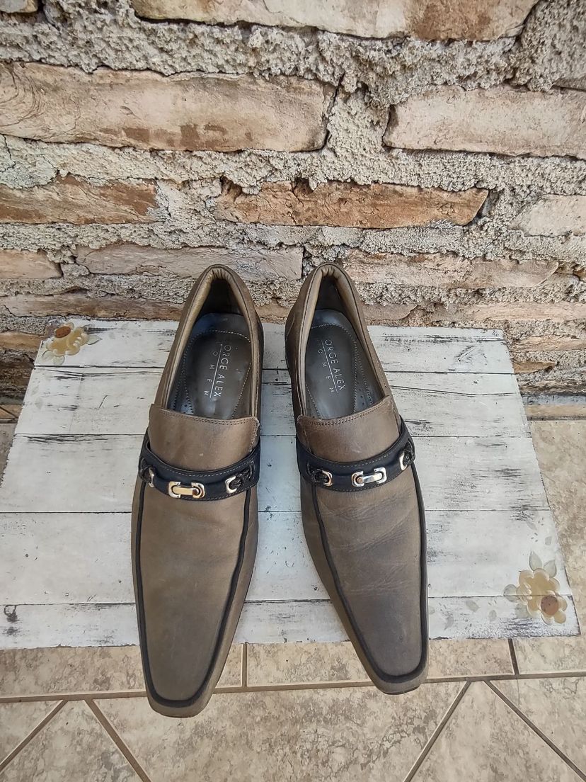Sapato Bico Fino Masculino | Sapato Masculino Jorge Alex Usado 83795885 ...