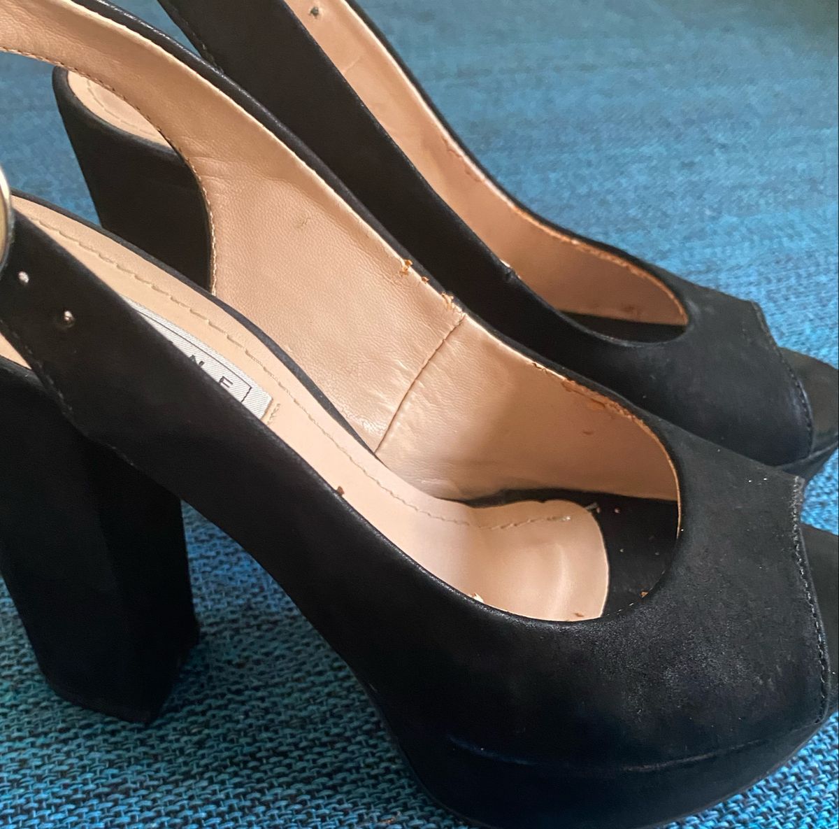 Sapato em Nobuk Lialine Preto de $260 Pelo Valor Final de $80 | Sapato ...