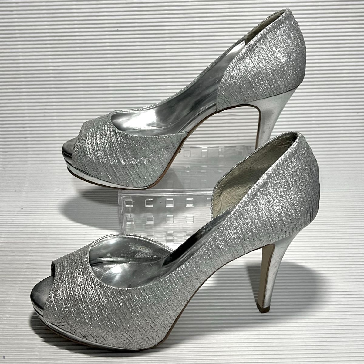 Sapato Feminino Peep Toe Zeket Prata (número 36) | Sapato Feminino ...