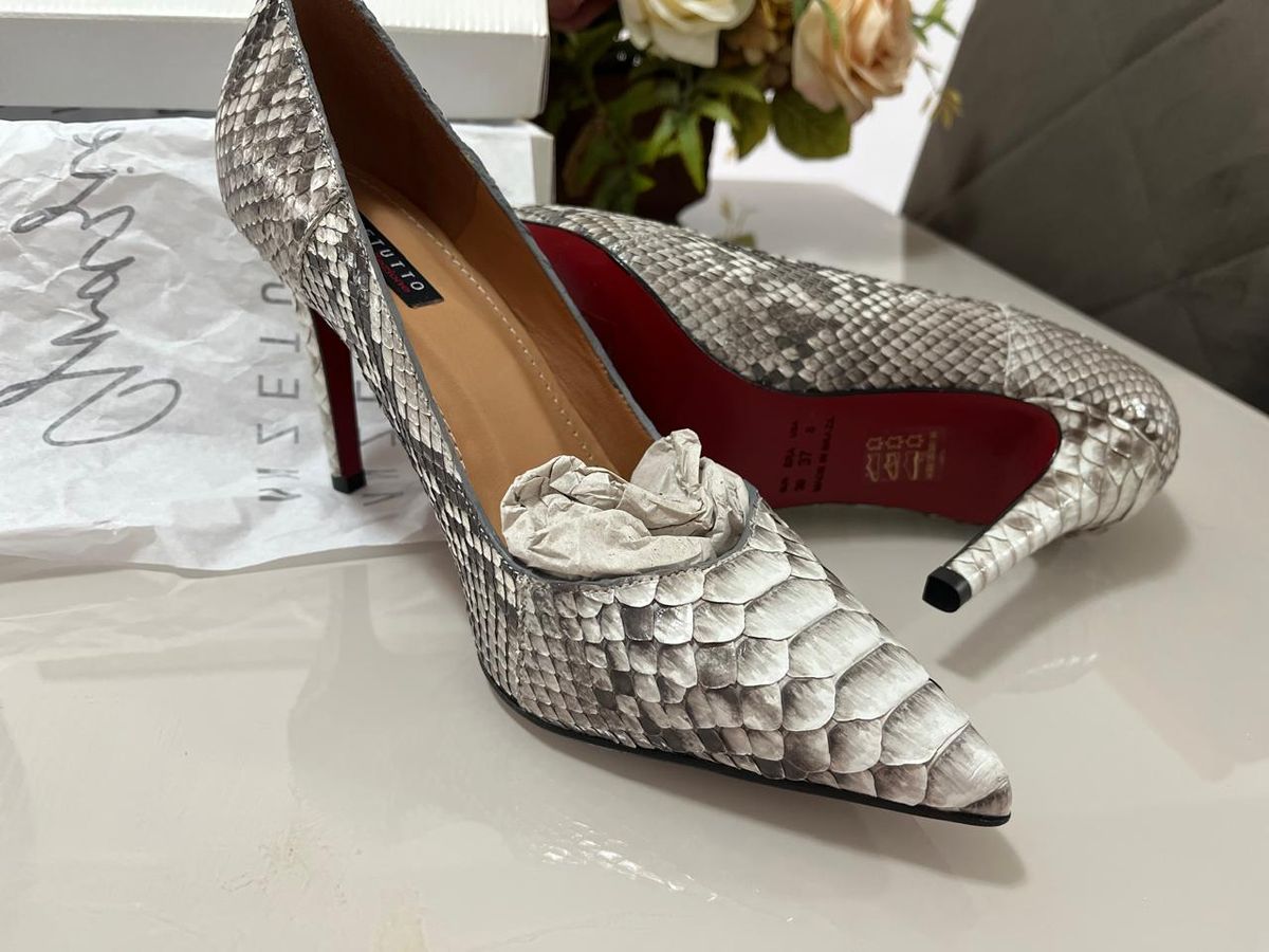Sapato (37) Scarpin em Couro de Python (couro de Cobra) | Sapato Feminino Anzetutto Nunca Usado ...