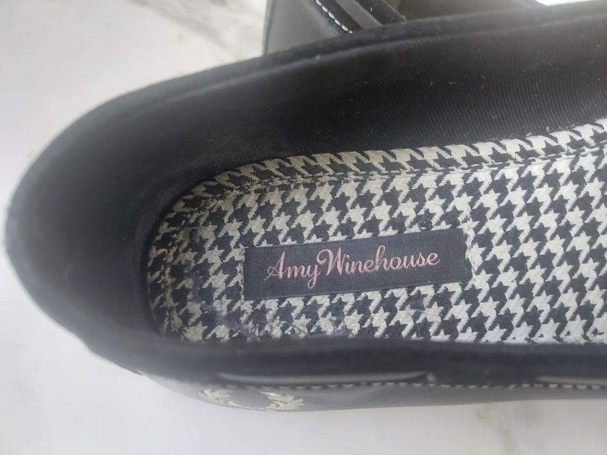 Sapato Tipo Sapatilha Versão Amy Winehouse | Sapato Feminino Fred Perry ...