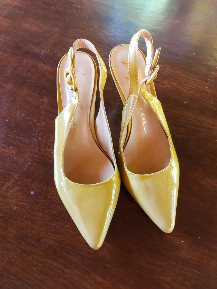 Scarpin Ocre Verniz - Luiza Barcelos | Sapato Feminino Luiza Barcelos ...