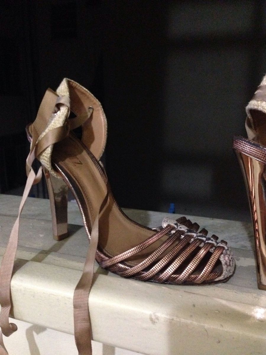 Schutz Luxo | Sandália Feminina Schutz Usado 2694691 | enjoei