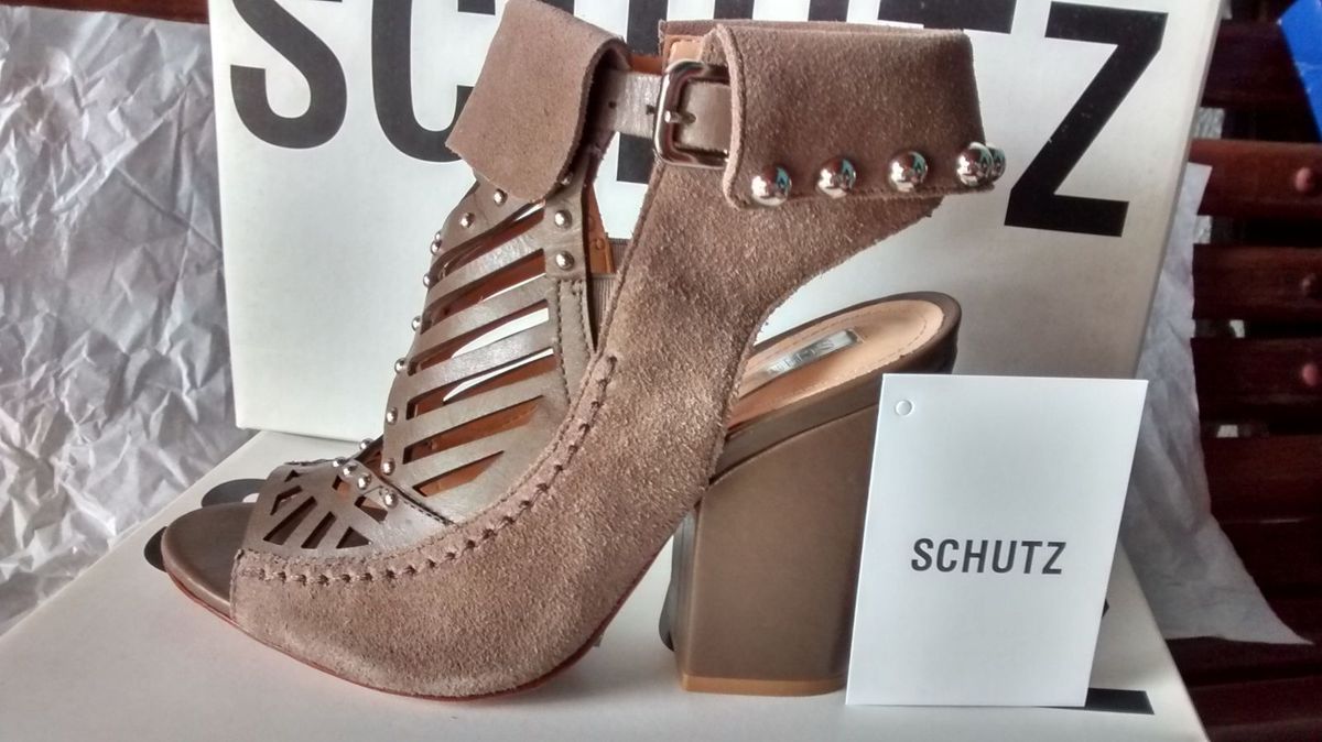 Schutz Rocker Open Boot Couro | Sandália Feminina Schutz Nunca Usado ...