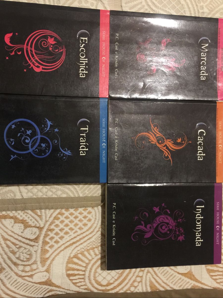 Série de Livros House Of Night (livro 1 Ao 5) | Livro Editora Novo ...