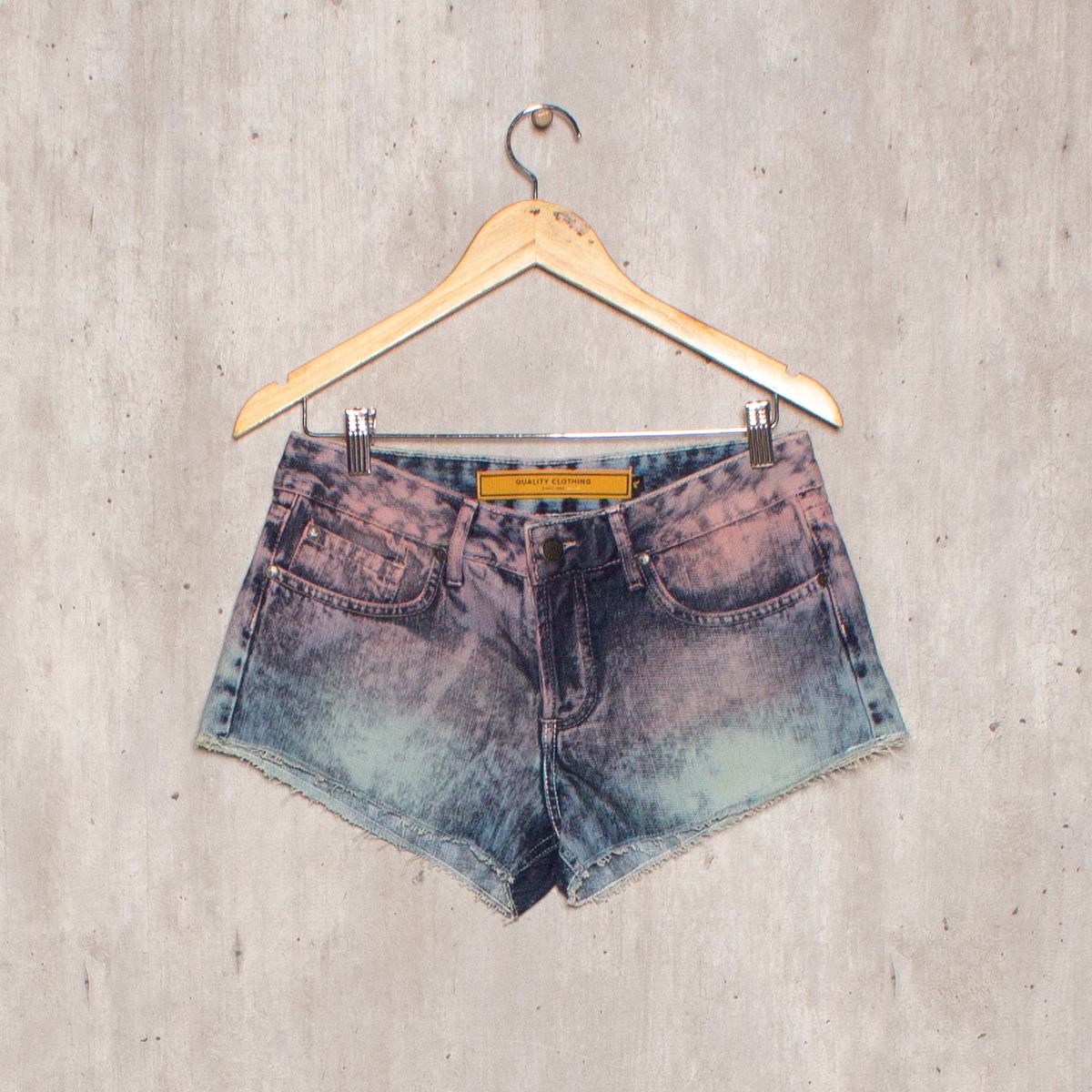 Shor Mix de Cores Redley | Shorts Feminino Redley Usado 82294600 | enjoei