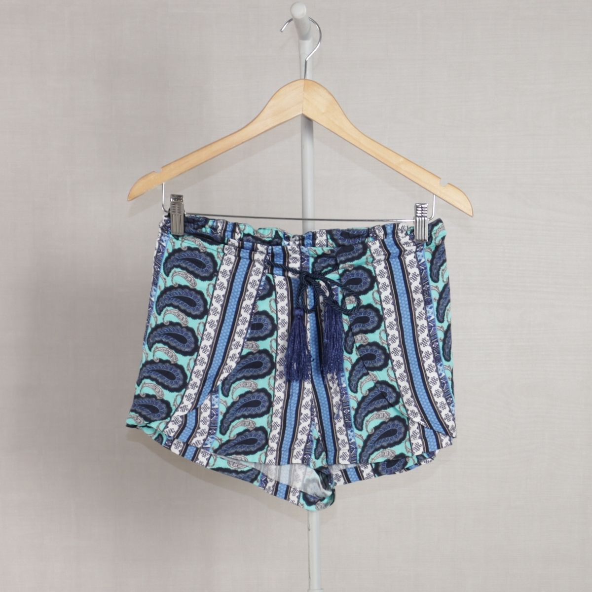 Short Azul Portuguesa Cia Maritma | Shorts Feminino Cia Maritma Usado ...