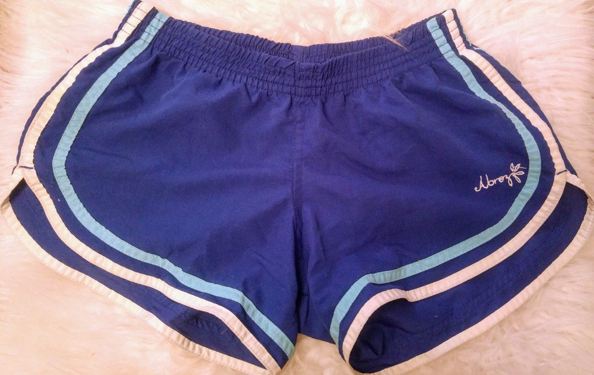 Shorts Curto Cavado Estilo Anos 80 | Shorts Feminino Adidas Usado ...