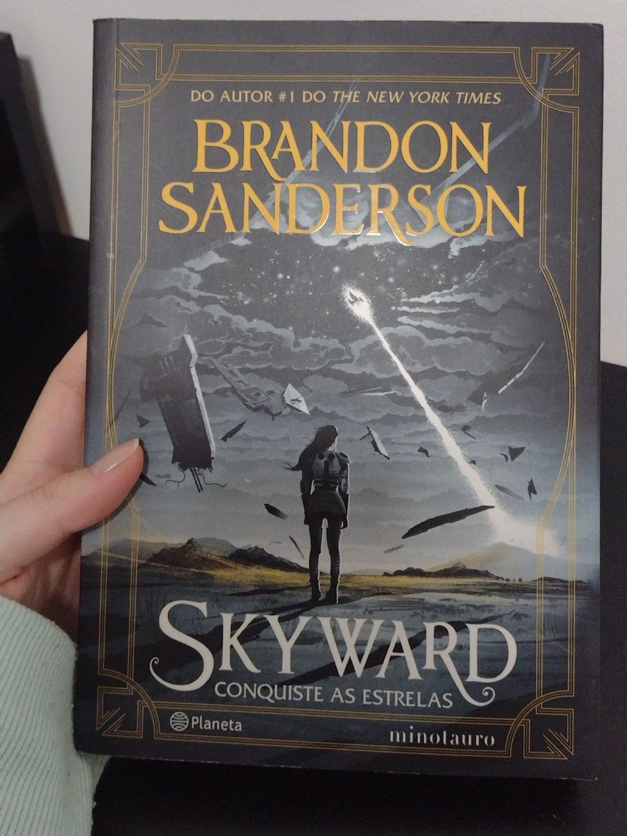 Skyward: Conquiste As Estrelas. Brandon Sanderson | Livro Planeta Usado 76688320 | enjoei