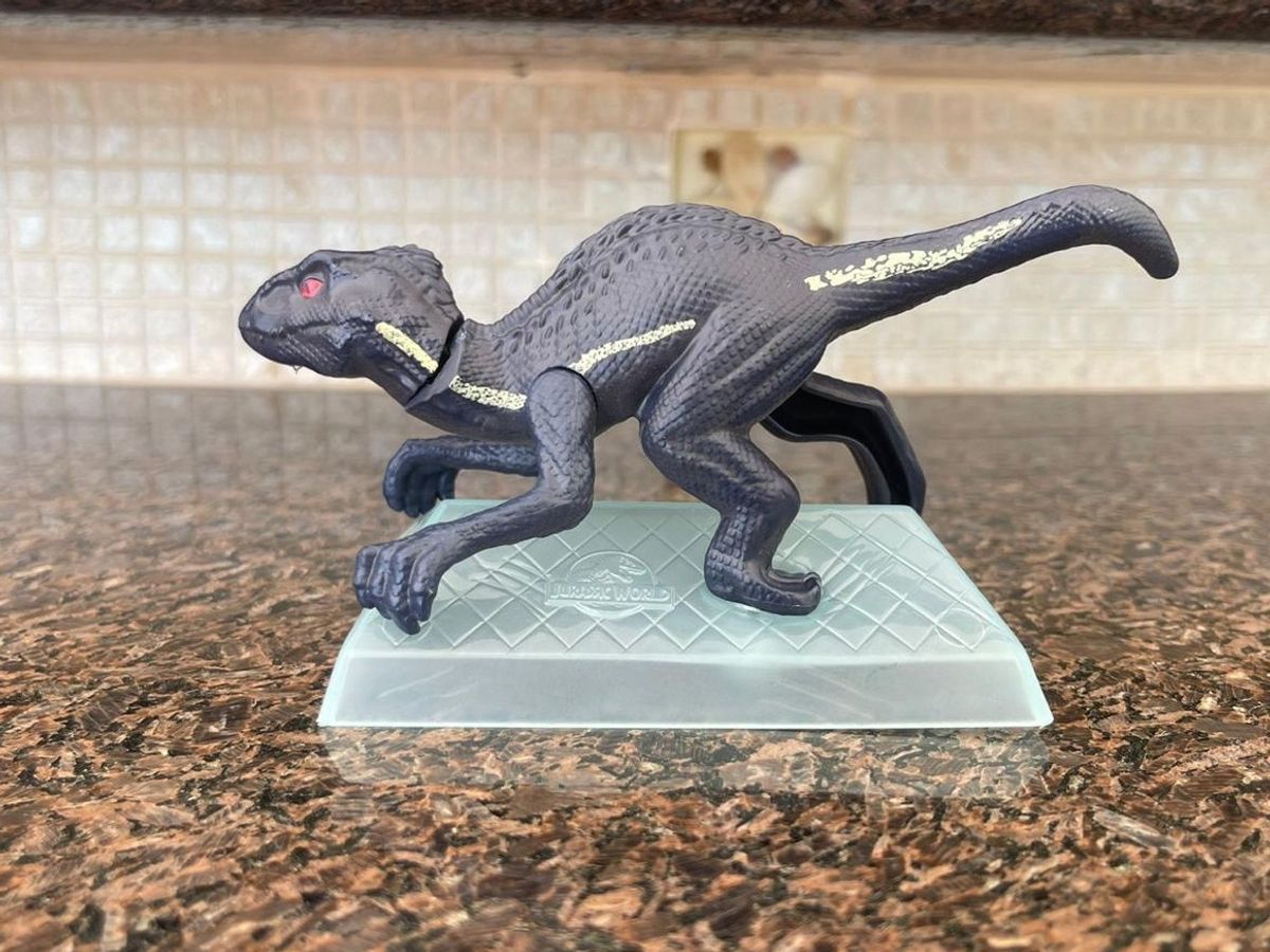Small Indoraptor Toy | Brinquedo para Bebês Usado 73517047 | enjoei