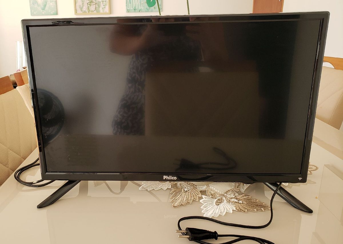 Smart Tv Philco 24" Led | Móvel p/ Casa Philco Usado 37357298 | enjoei