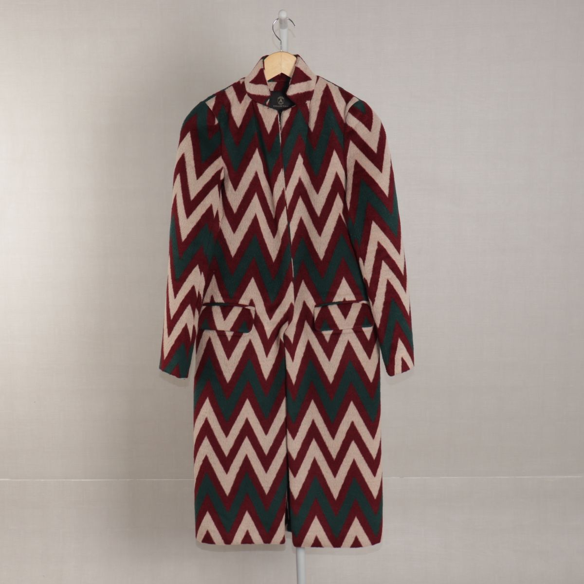 Sobretudo Chevron a Collection | Casaco Feminino A Collection Usado ...