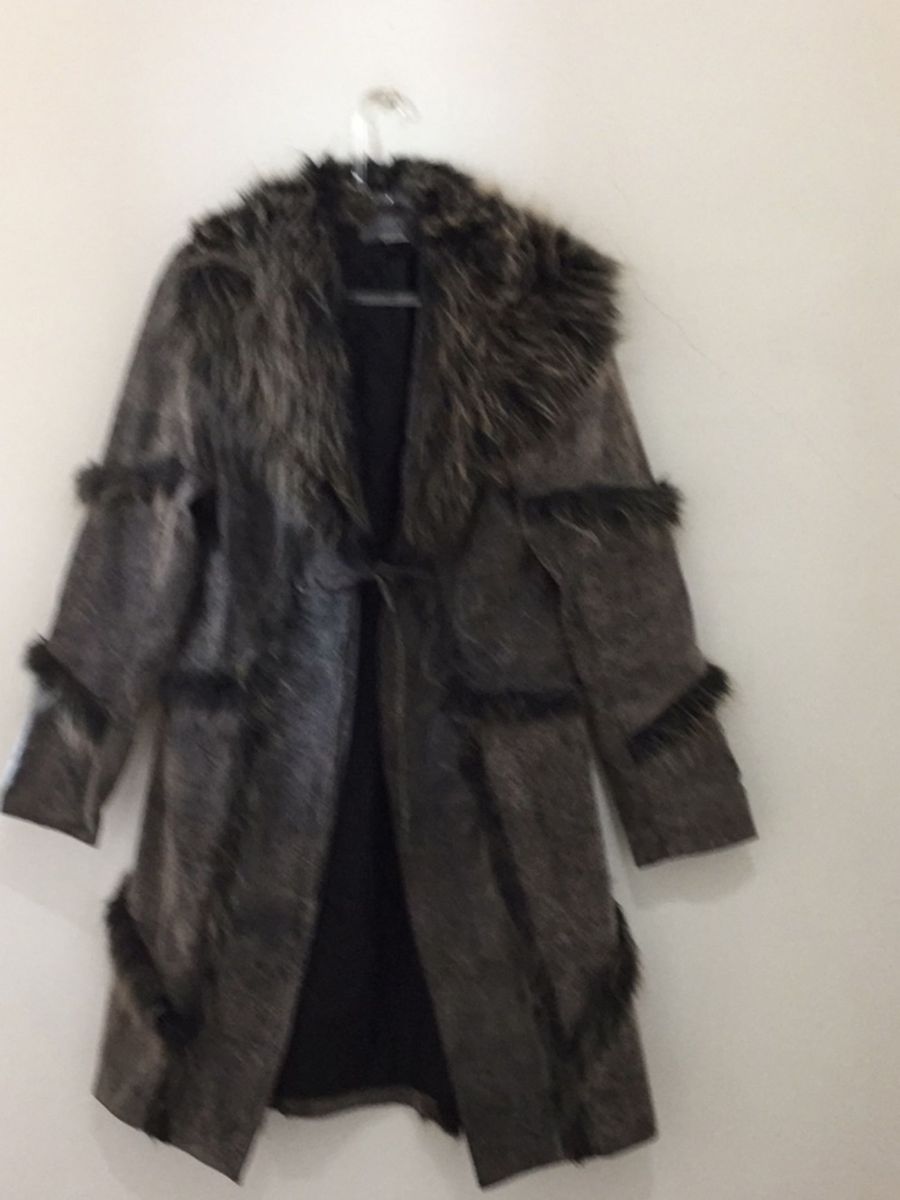 Sobretudo em Couro com Detalhes Pelo | Blusa Feminina Tonage Usado ...