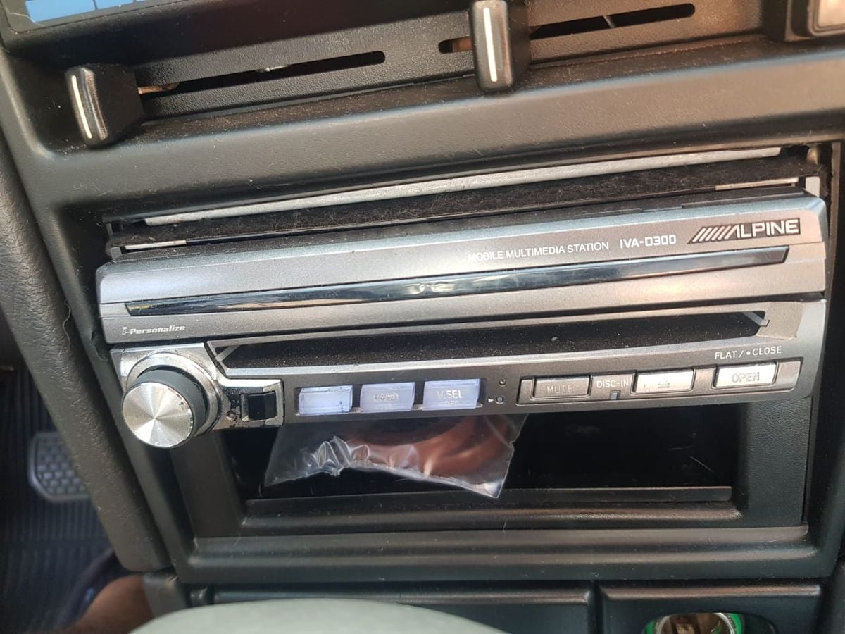 Som Dvd Gps Automotivo Alpine Iva D300 | Carro Alpine Usado 44683785 ...