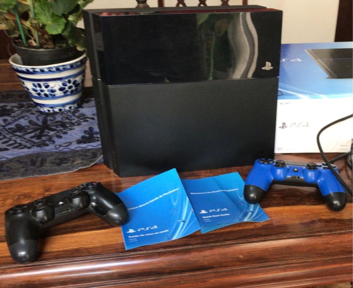 Sony Playstation 4 + 2 Controles + 8 Jogos Físicos + Diversos Jogos ...