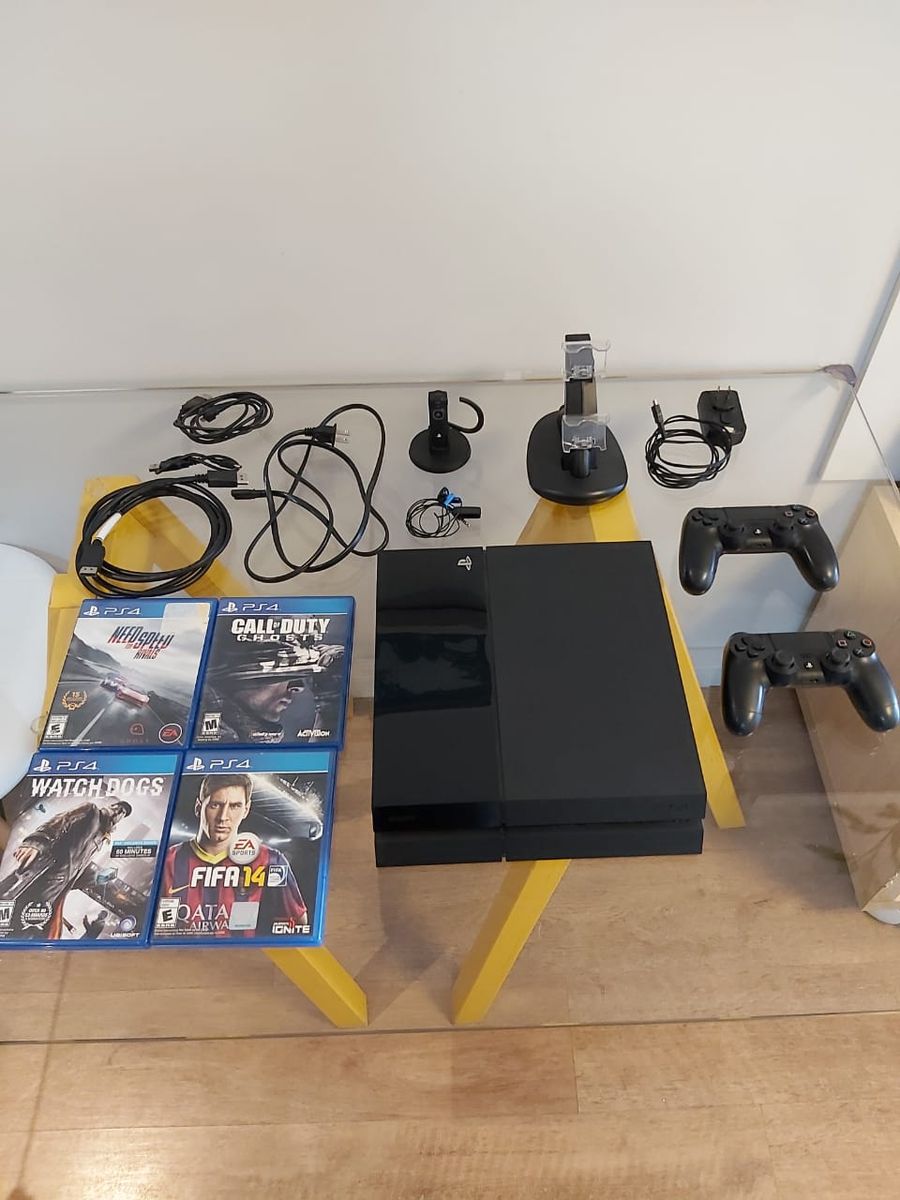 Sony Playstation 4 + 2 Controles + Base de Carregar + Cabos e Fones ...