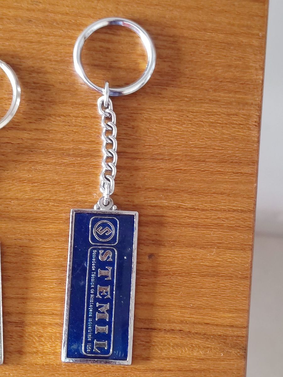 Stemil - Chaveiro Colecionável | Item de Papelaria Usado 64869671 | enjoei