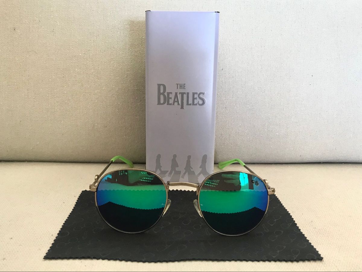 Submarino Amarelo Chilli Beans & The Beatles | Óculos Feminino Chilli Beans Usado 45400851 | enjoei